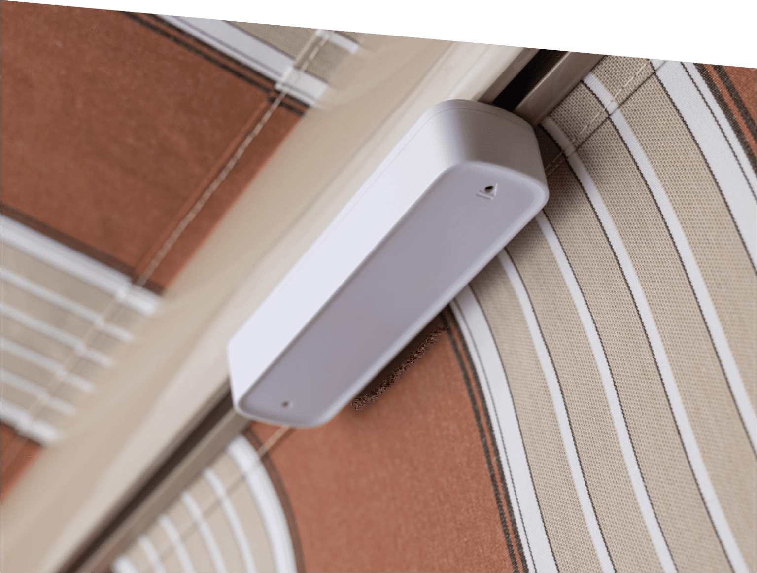 Retractable Awnings | D&W Windows and Sunrooms